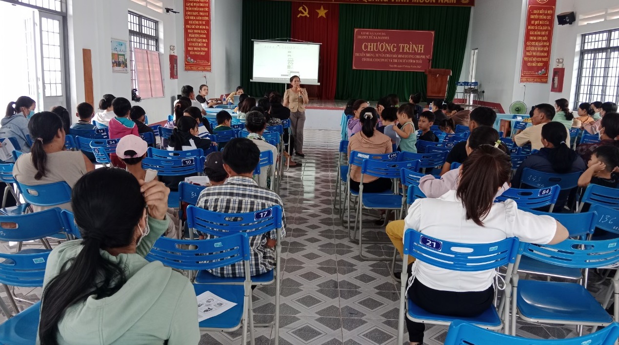 Truyền thông chăm sóc dinh dưỡng cho trẻ em dưới 16 tuổi